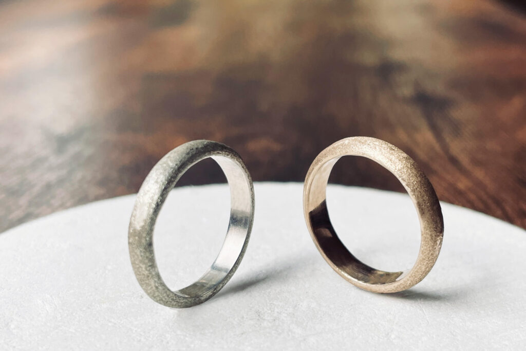 wedding-ring-matte-finish-03 ｜ 手作り結婚指輪・婚約指輪・ペアリング icci 代官山